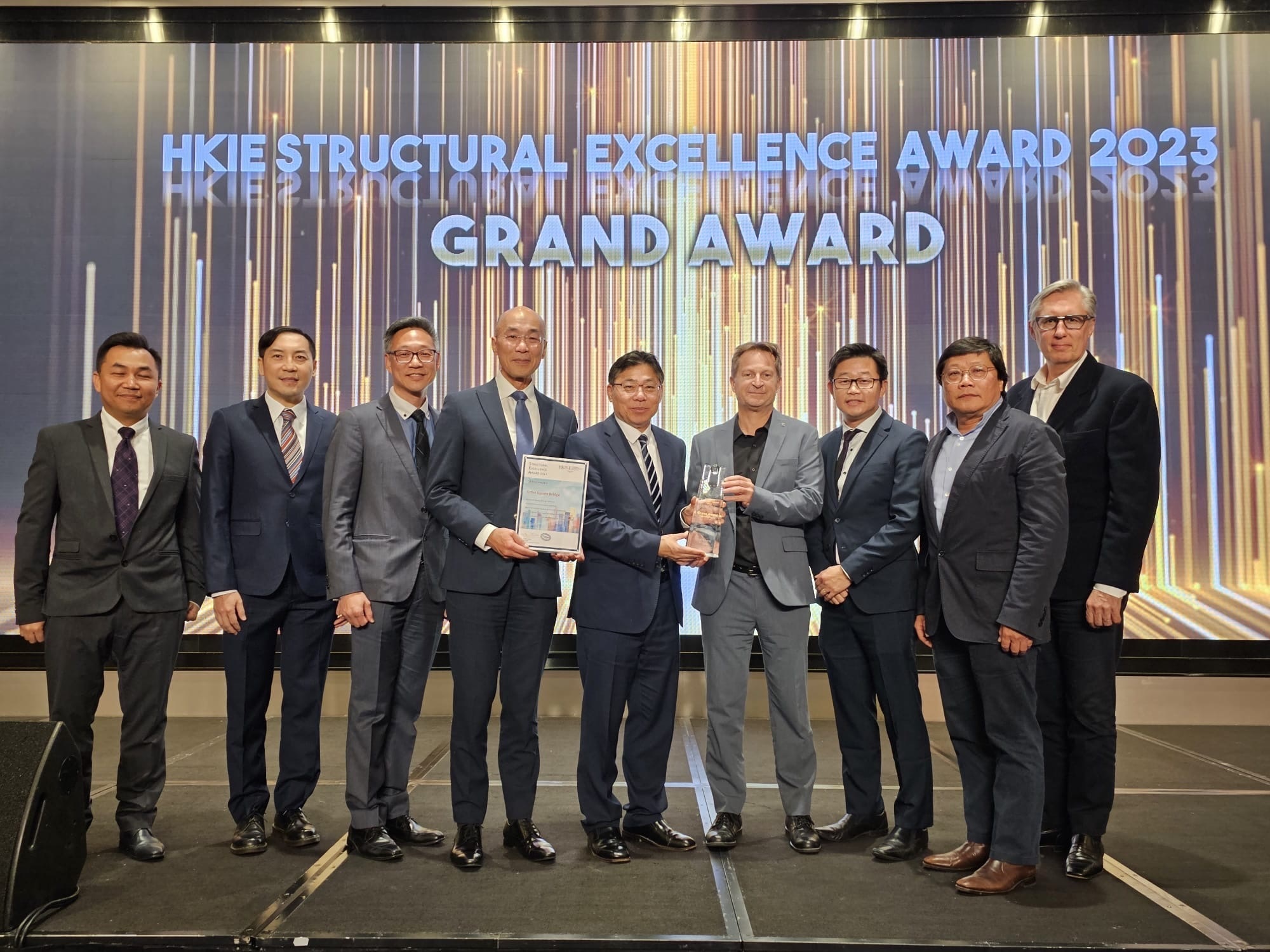 藝術廣場天橋 (西九文化區) - Structural Excellence Award 2023 - Grand Award under ...